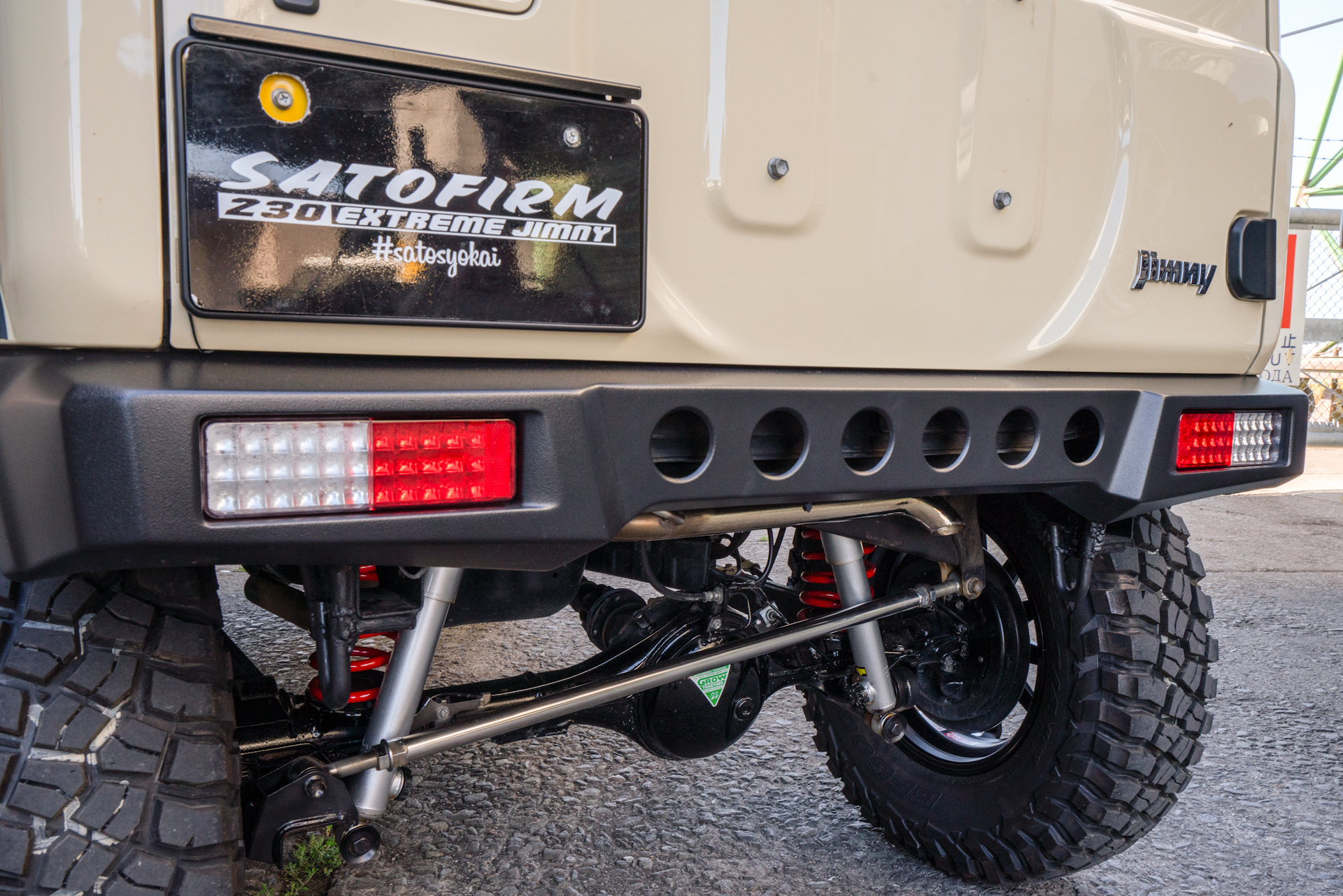 JB64 ジムニー用 エクストリームバンパー2フロント エクストリームバンパー1リア LEDテール TOCスキッドプレート 4点セット | TOCBODYWORKS