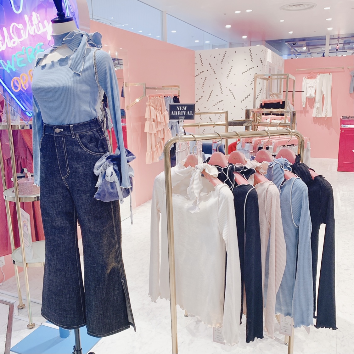 lilLilly shop